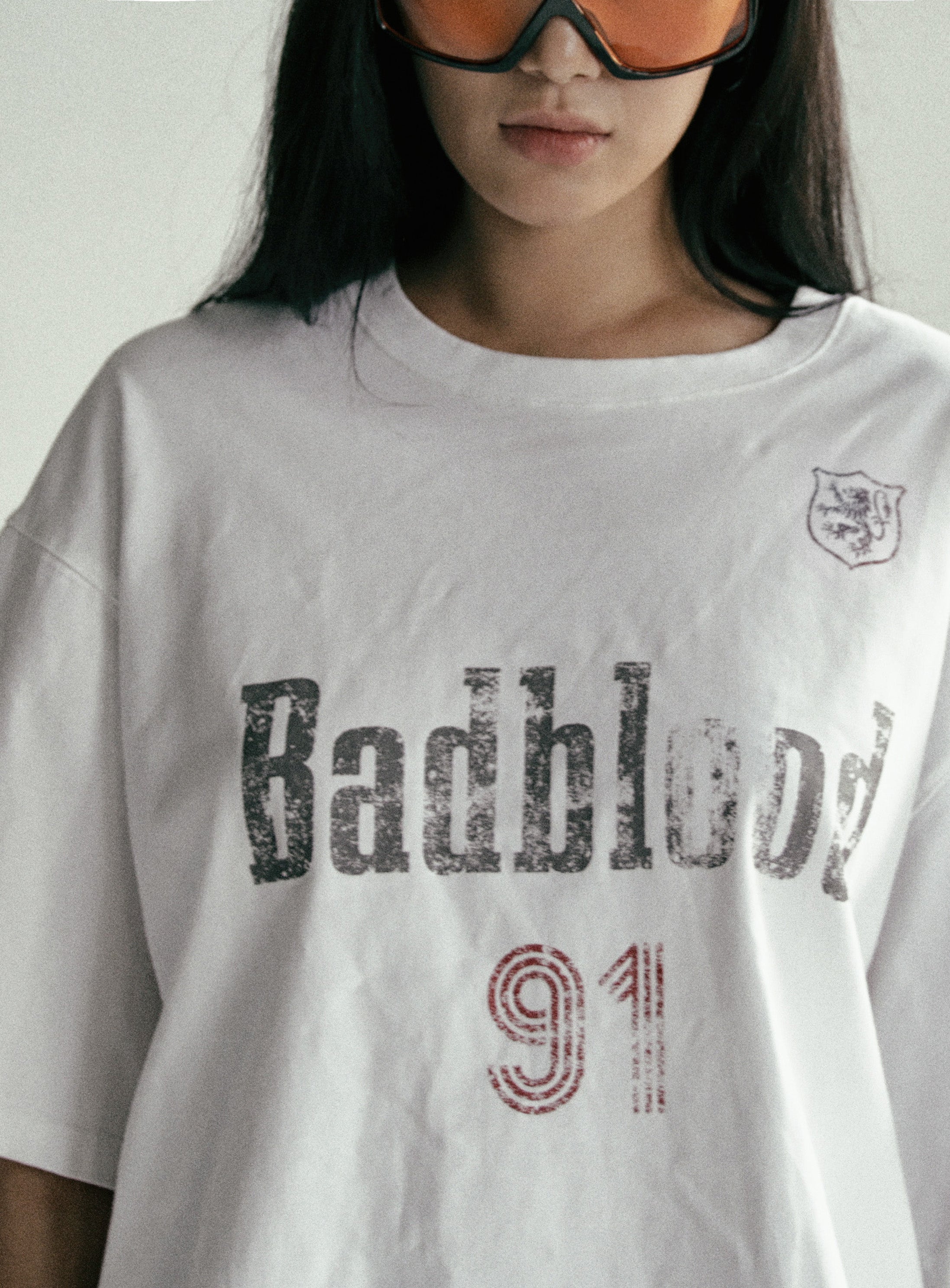 [w-tee24-111] Sun Faded 2 1/2 T 恤 - 白色 – BADBLOOD